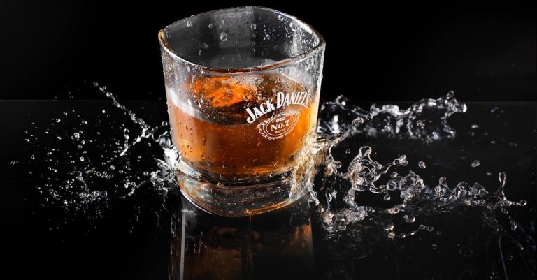 Alcohol through the prism of religious beliefs