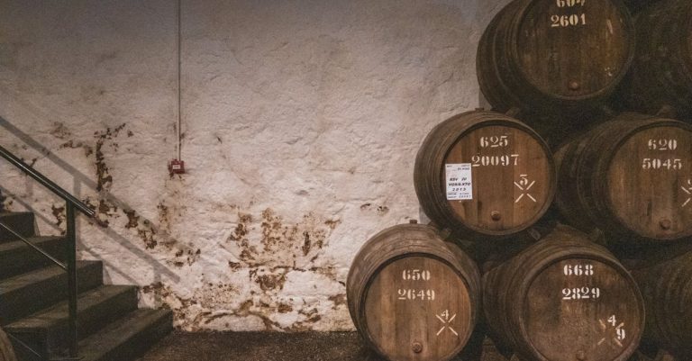 Whiskey around the world: explore the specificities of the producers
